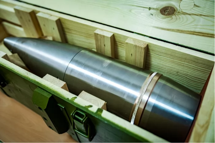 Topmember • Столтенберг: Украине не хватает боеприпасов, в отличие от России, несмотря на ...