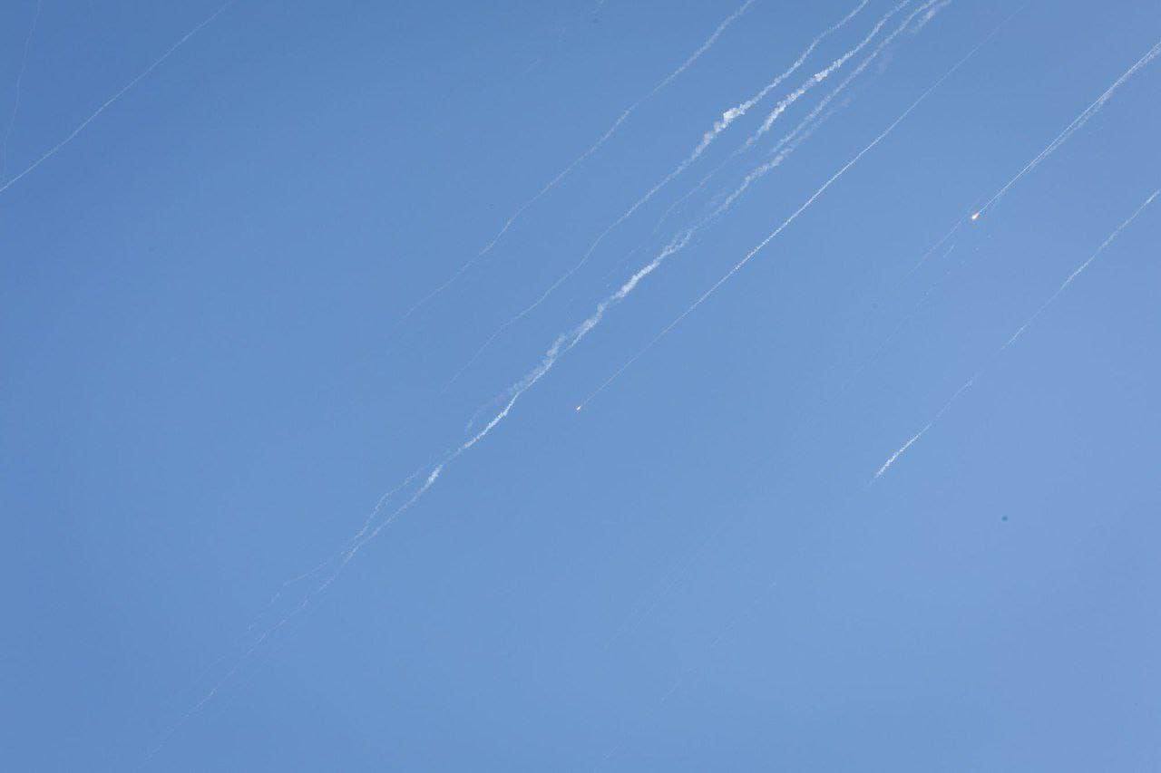 Gvr • Иран нанес ракетные удары по Израилю под удар попала электростанция в Ашдоде