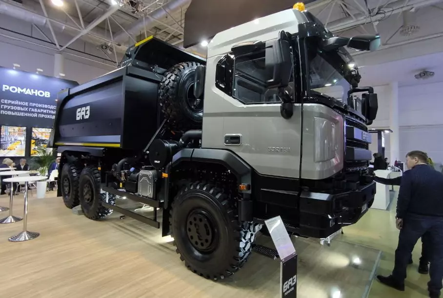 ZIL.ok.130 • Как дела у БАЗа